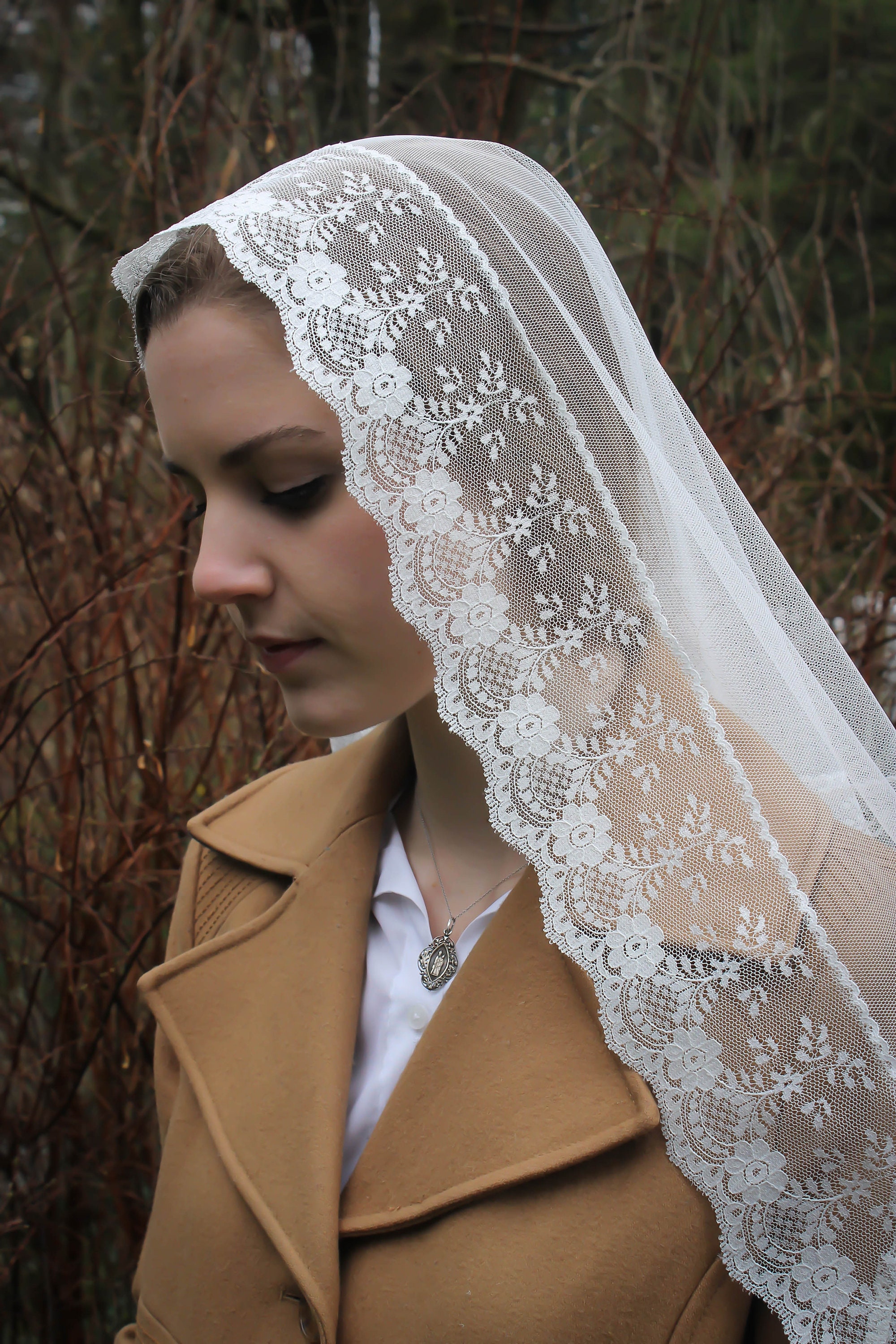 Evintage Veils~ Pure Cream White Triangle OR D Shaped Traditional ...