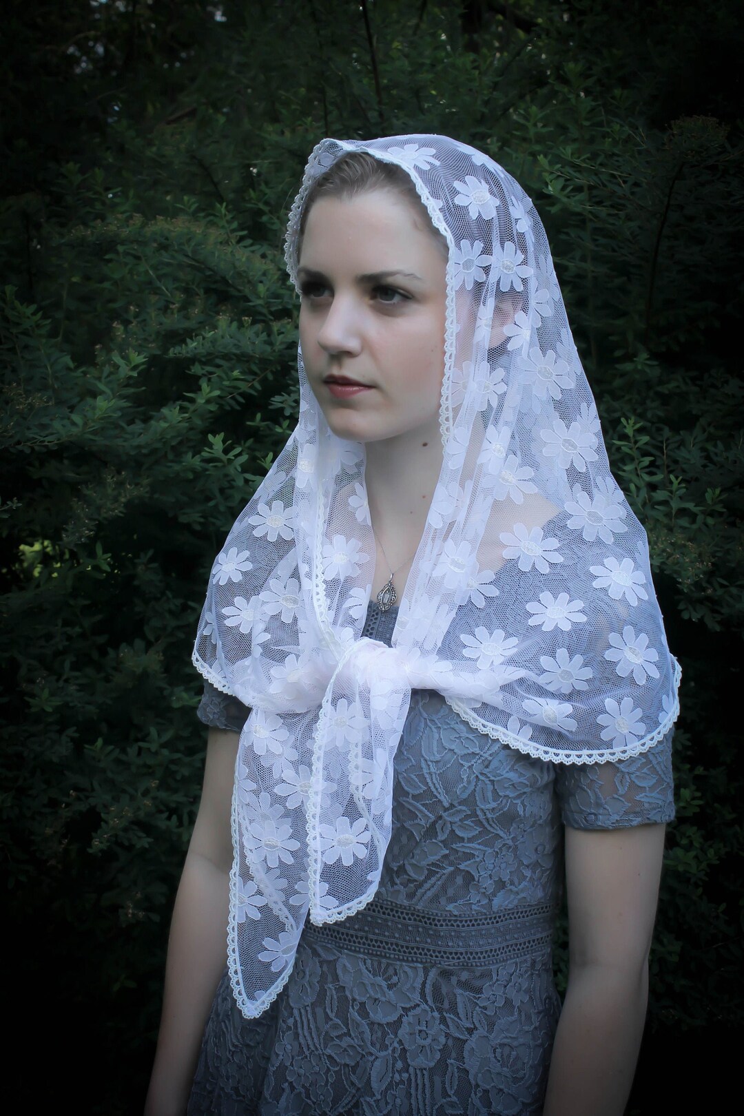Evintage Veils~ French Daisy Lace~ Pale Pink Lace Mantilla Chapel Veil ...