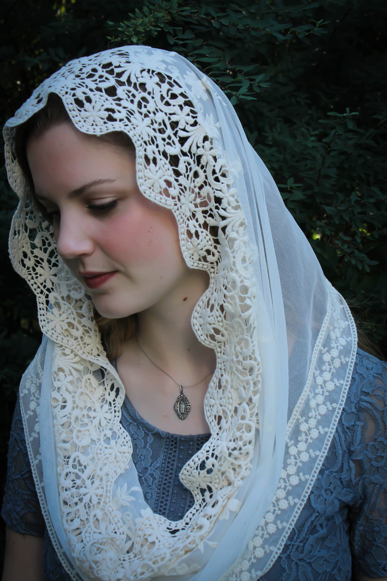 Evintage Veils~ Traditional Soft Lace French Chapel Veil Mantilla ...
