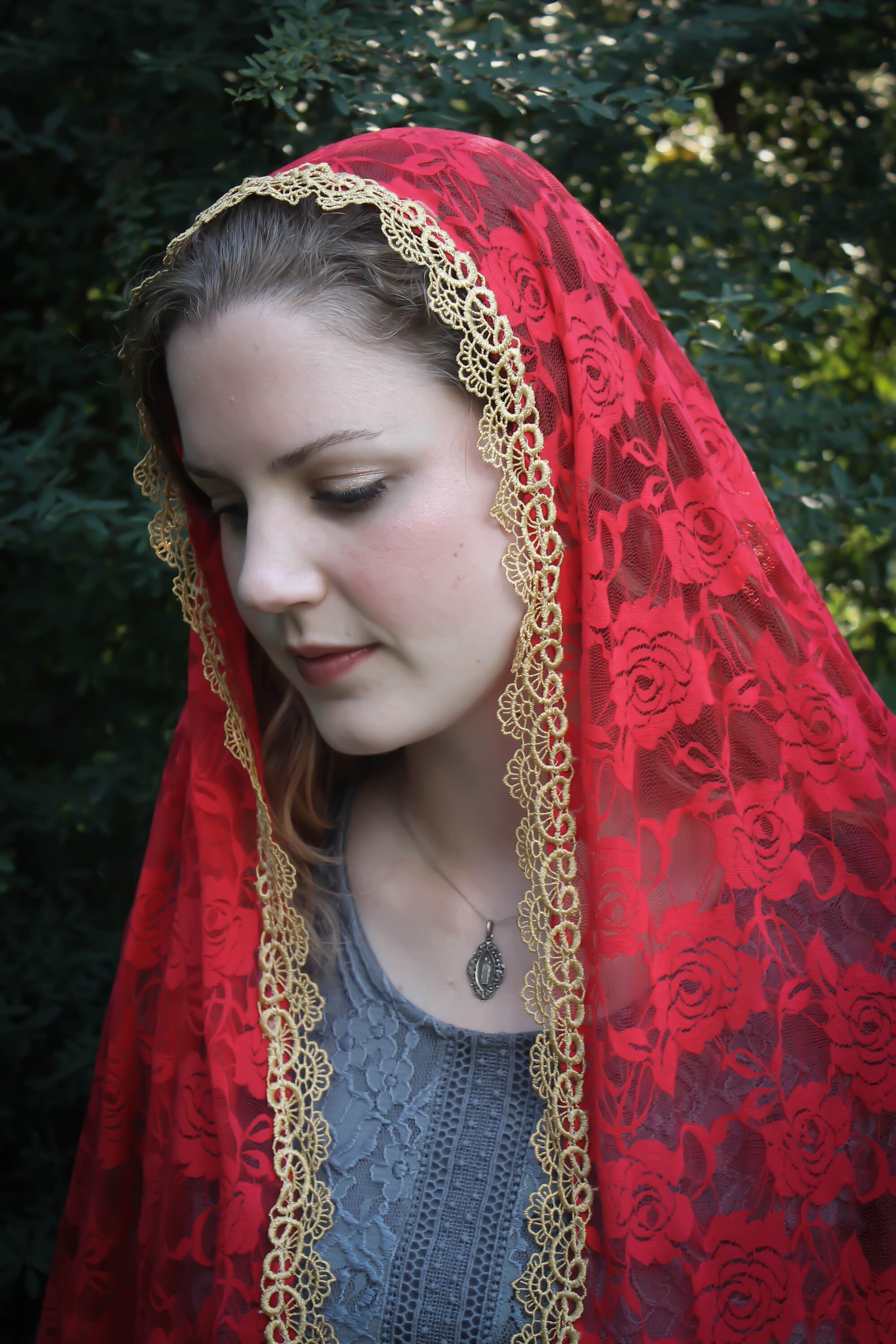Evintage Veils~ Pentecost Red and Gold Lace Mantilla Chapel Veil ...