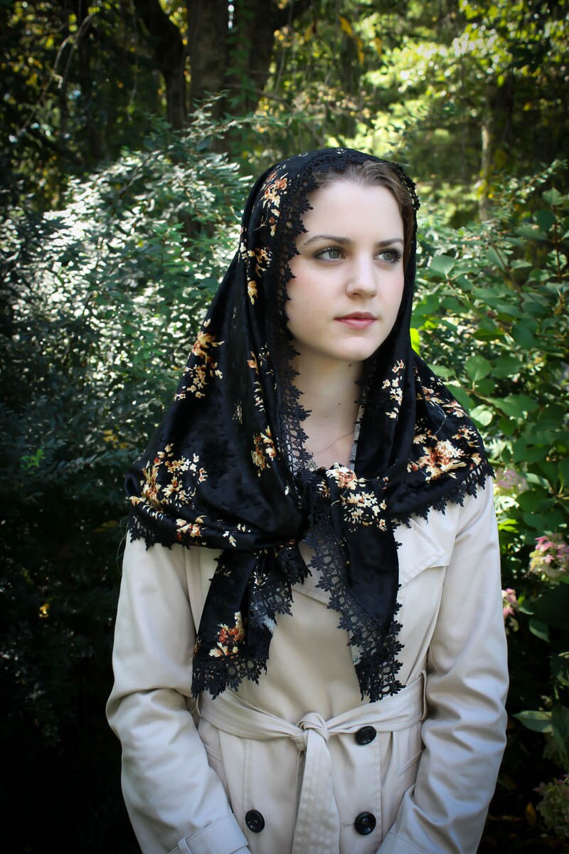 Evintage Veils~ Black Velvet Wildflowers Floral Wrap Mantilla Floral ...