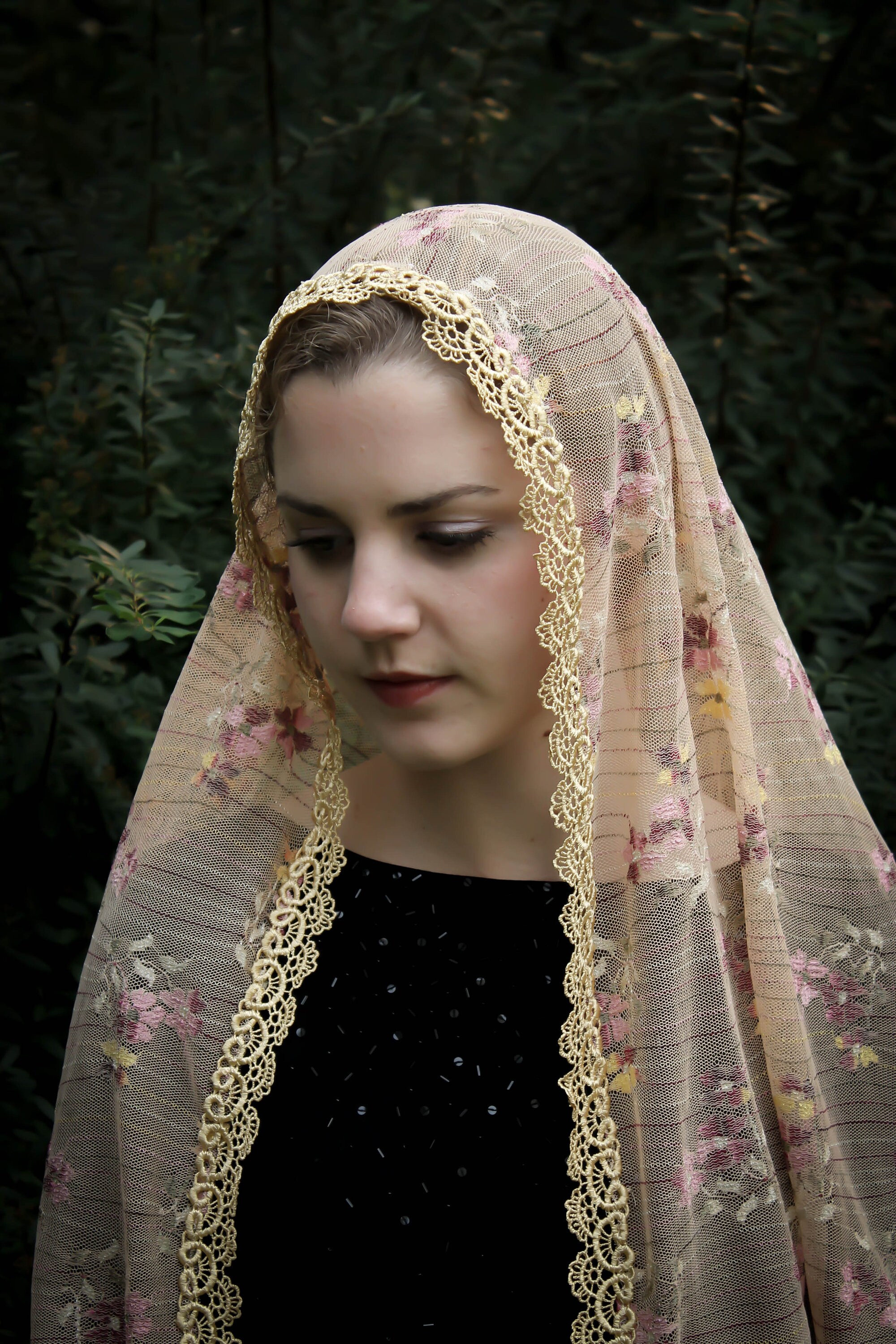 Evintage Veils~Our Lady of the Fields Wildflowers Chapel Veil Mantilla ...