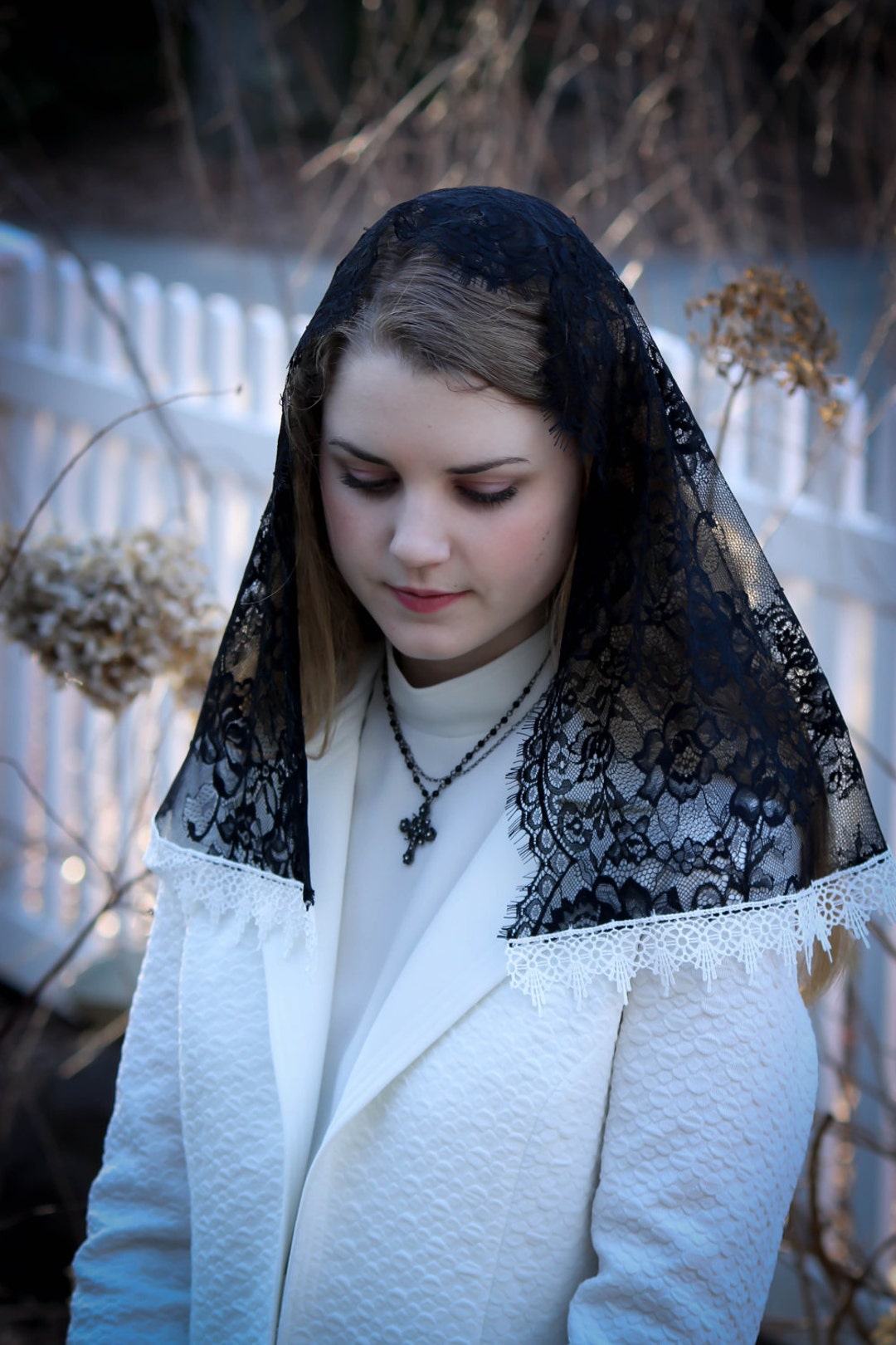 Evintage Veils~ Black Spanish Lace Floral Lace Mantilla Chapel Veil ...