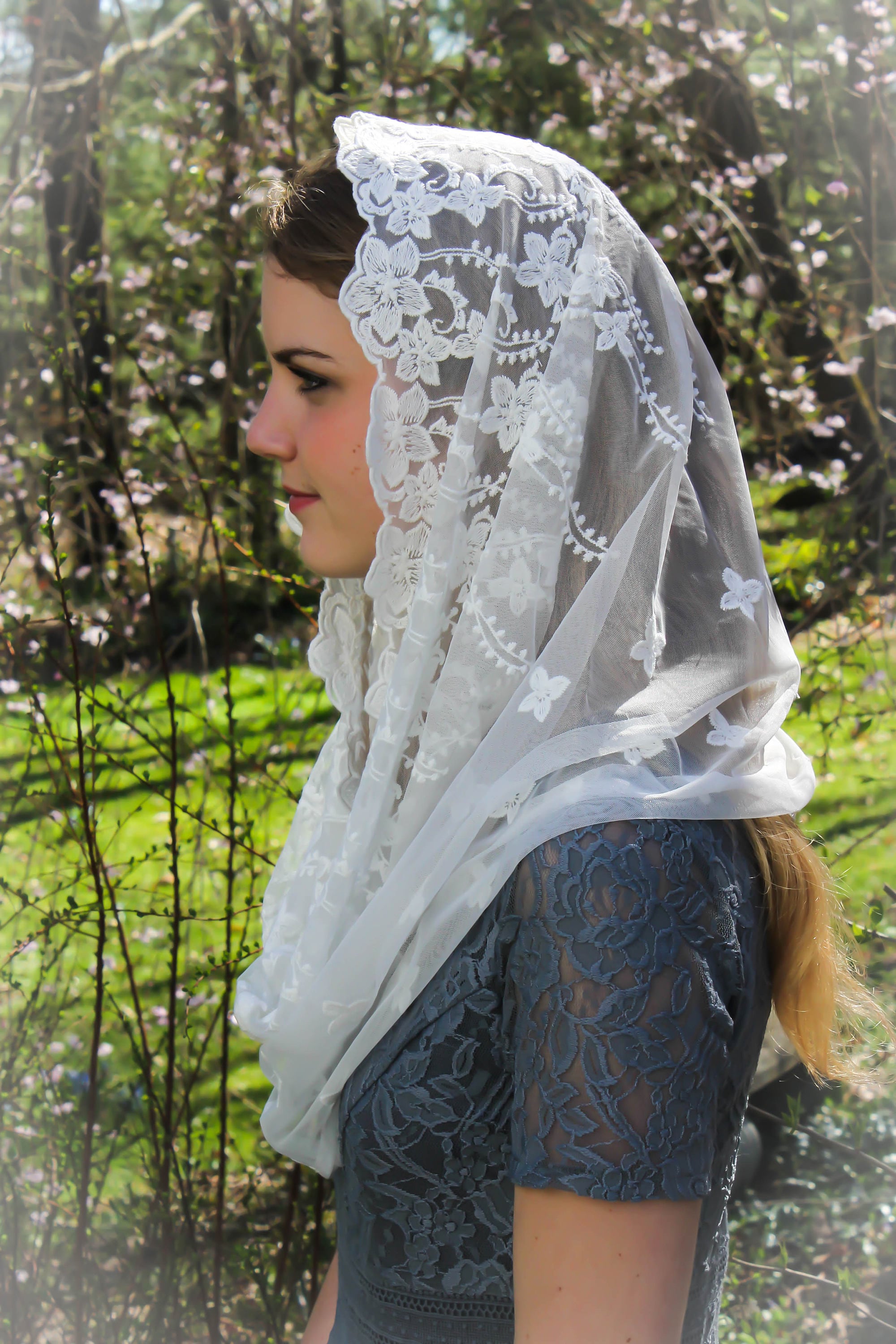Evintage Veils~ Our Lady of Guadalupe Cream White Embroidered Lace ...