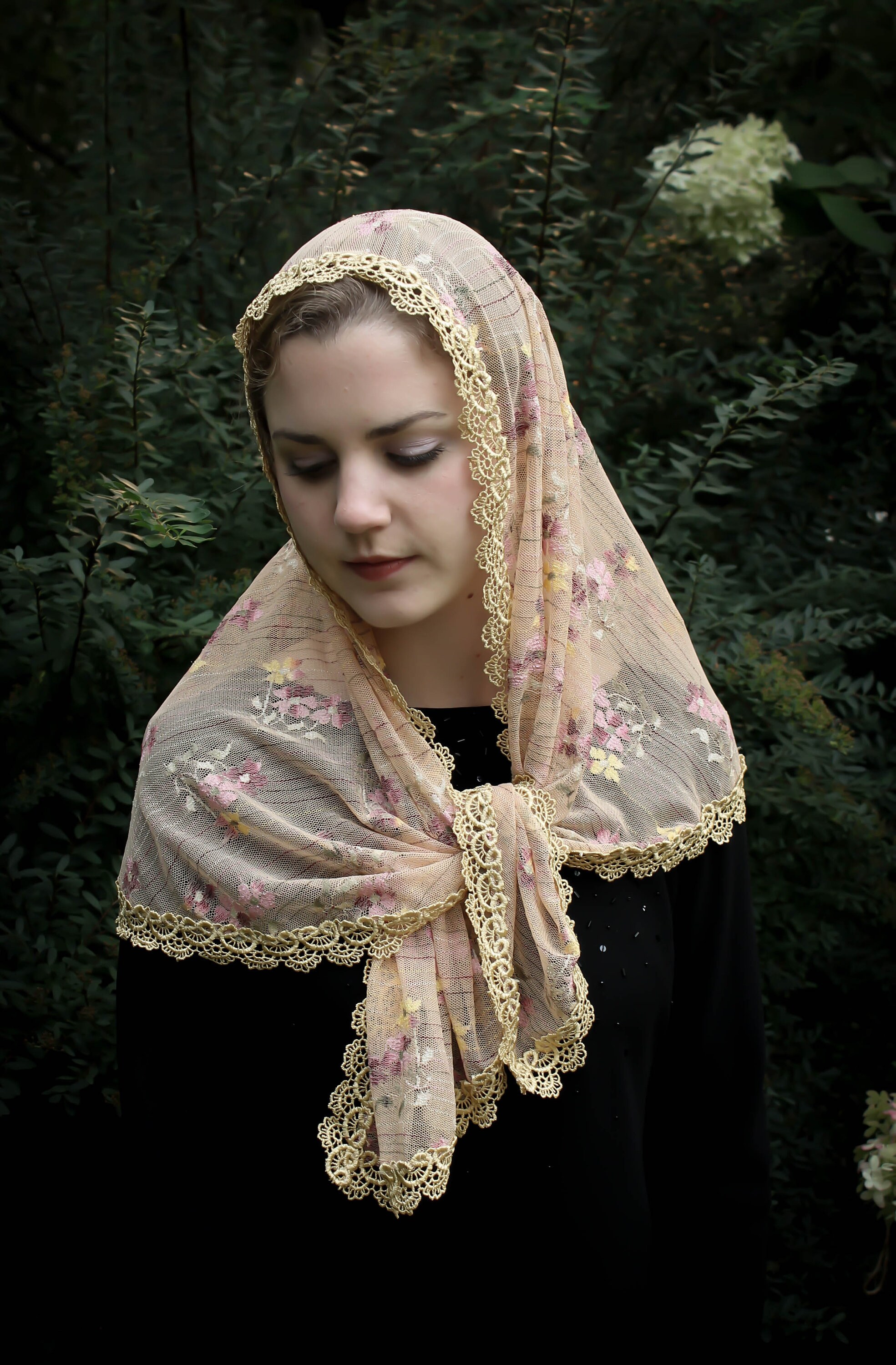 Evintage Veils~Our Lady of the Fields Wildflowers Chapel Veil Mantilla ...