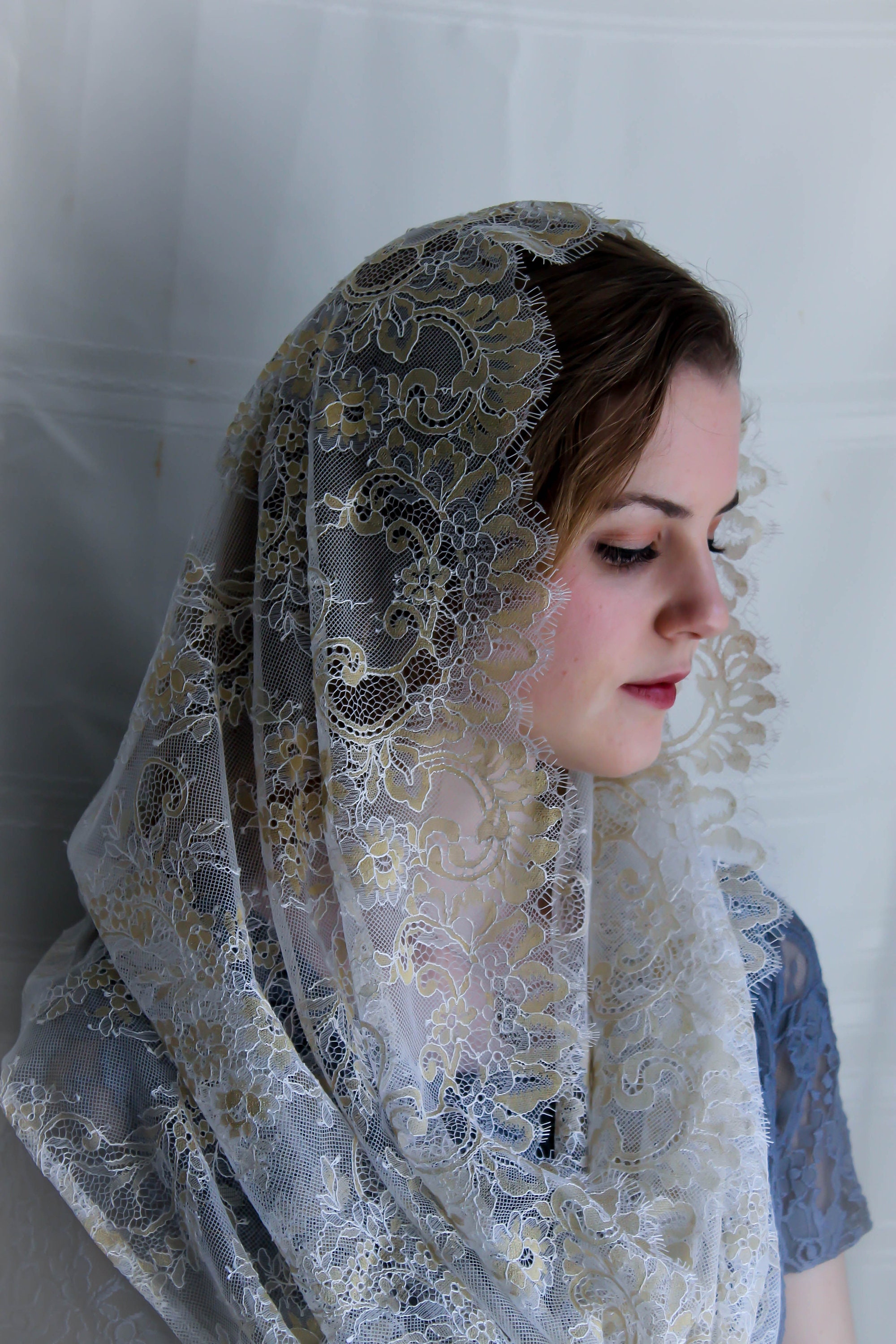 Evintage Veils~ Regina Caeli Antique Gold-on-White Spanish Style Lace ...