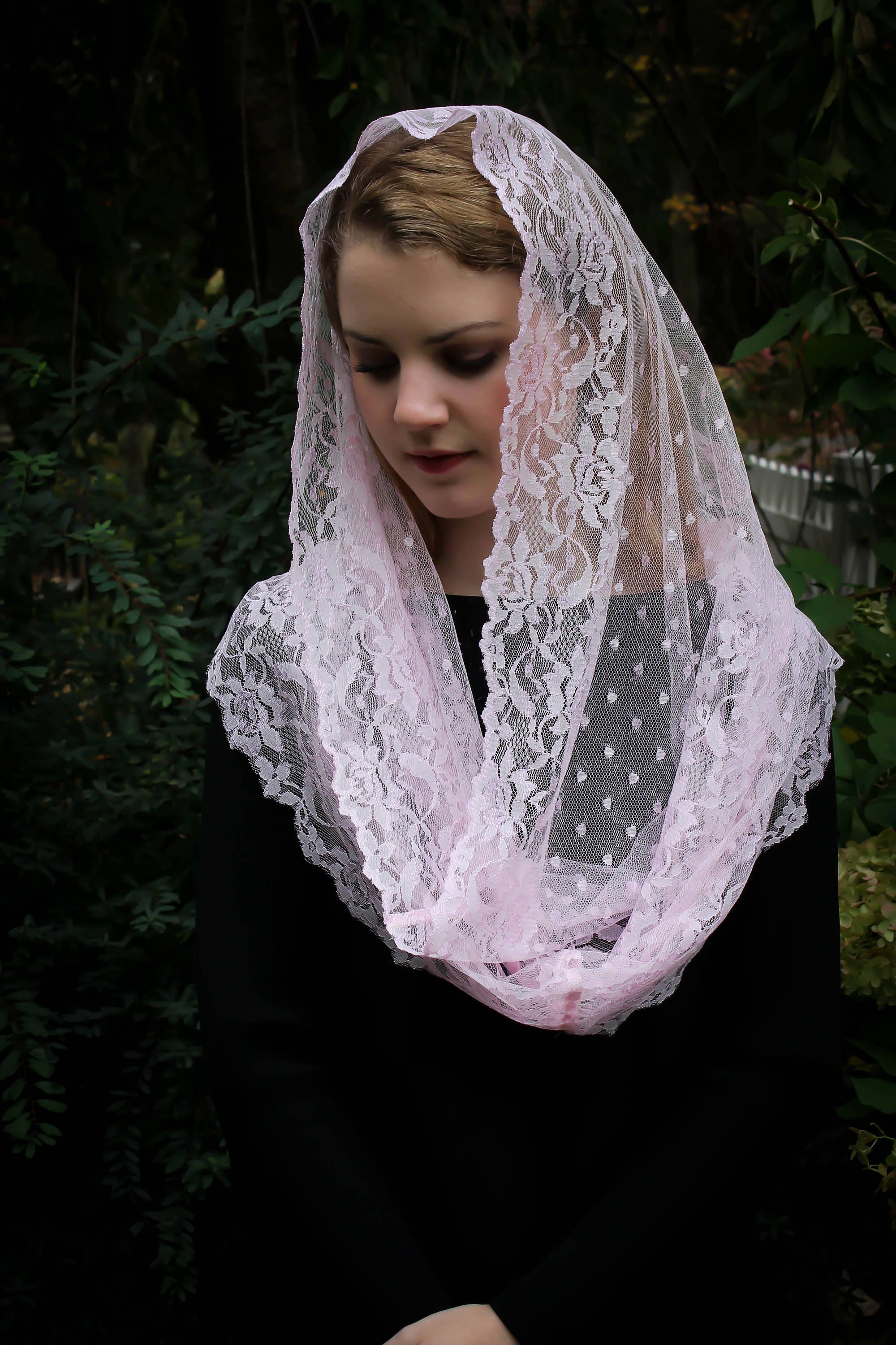 Evintage Veils~ SOFT Chantilly Lace Rose Petal Pink Lace Chapel Veil ...
