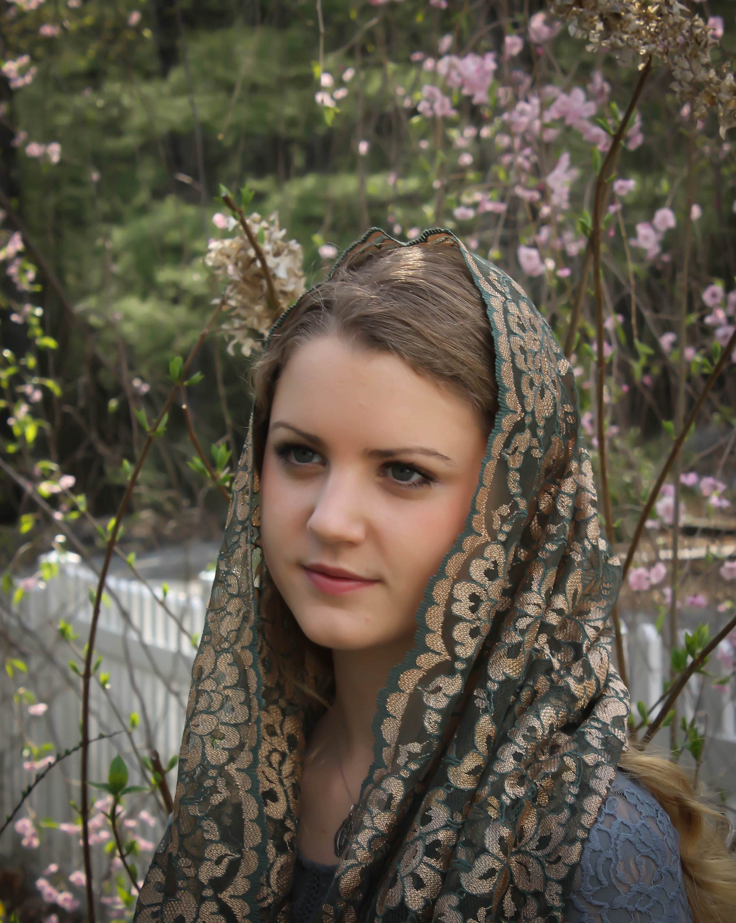 Evintage Veils~ Teal & Gold Embroidered Super Soft Lace Infinity Shape ...