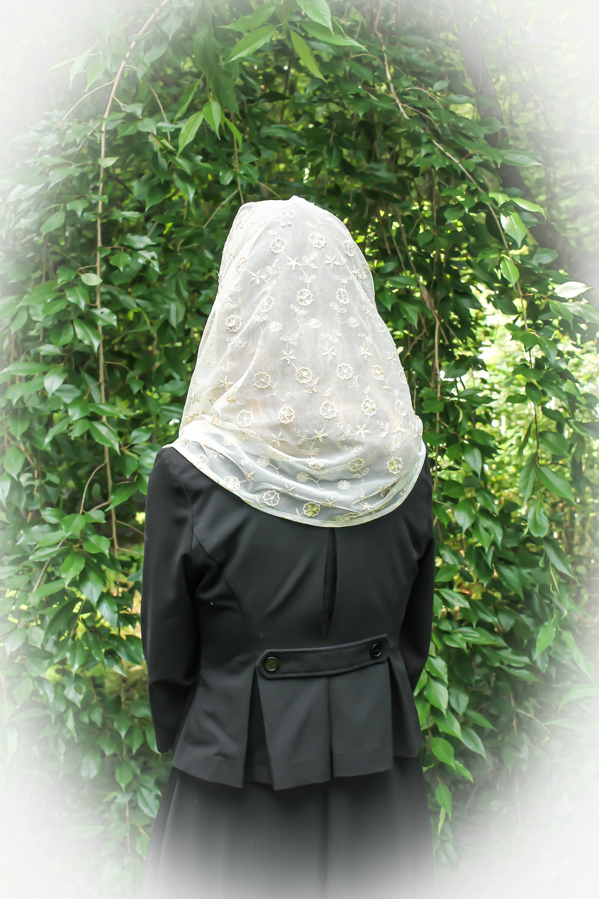 Evintage Veils~ Soft Ivory Beaded Embroidered Lace Chapel Veil Mantilla ...