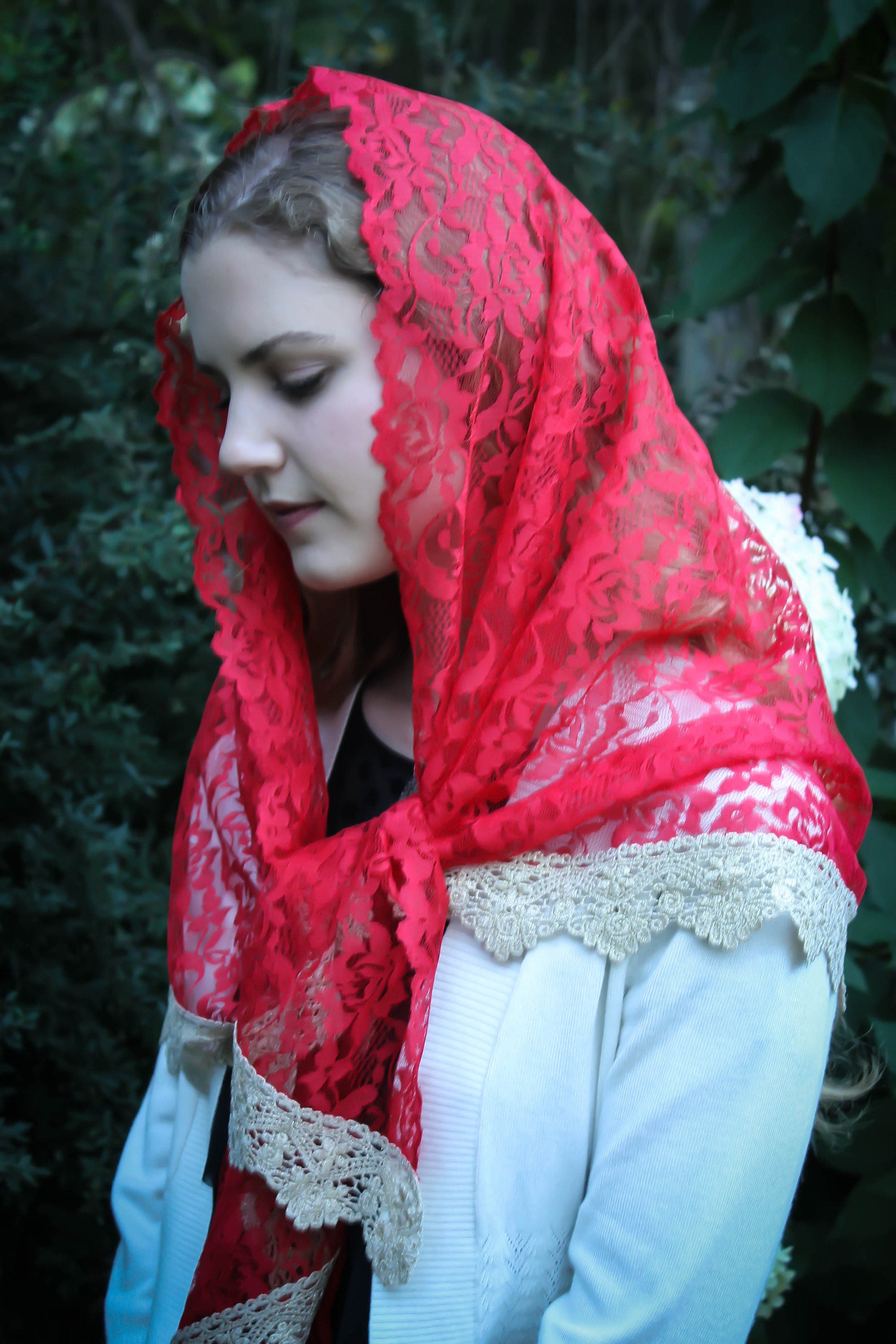 Evintage Veils~ Lovely Pentecost Red/Gold or Ivory/Gold Embroidered ...