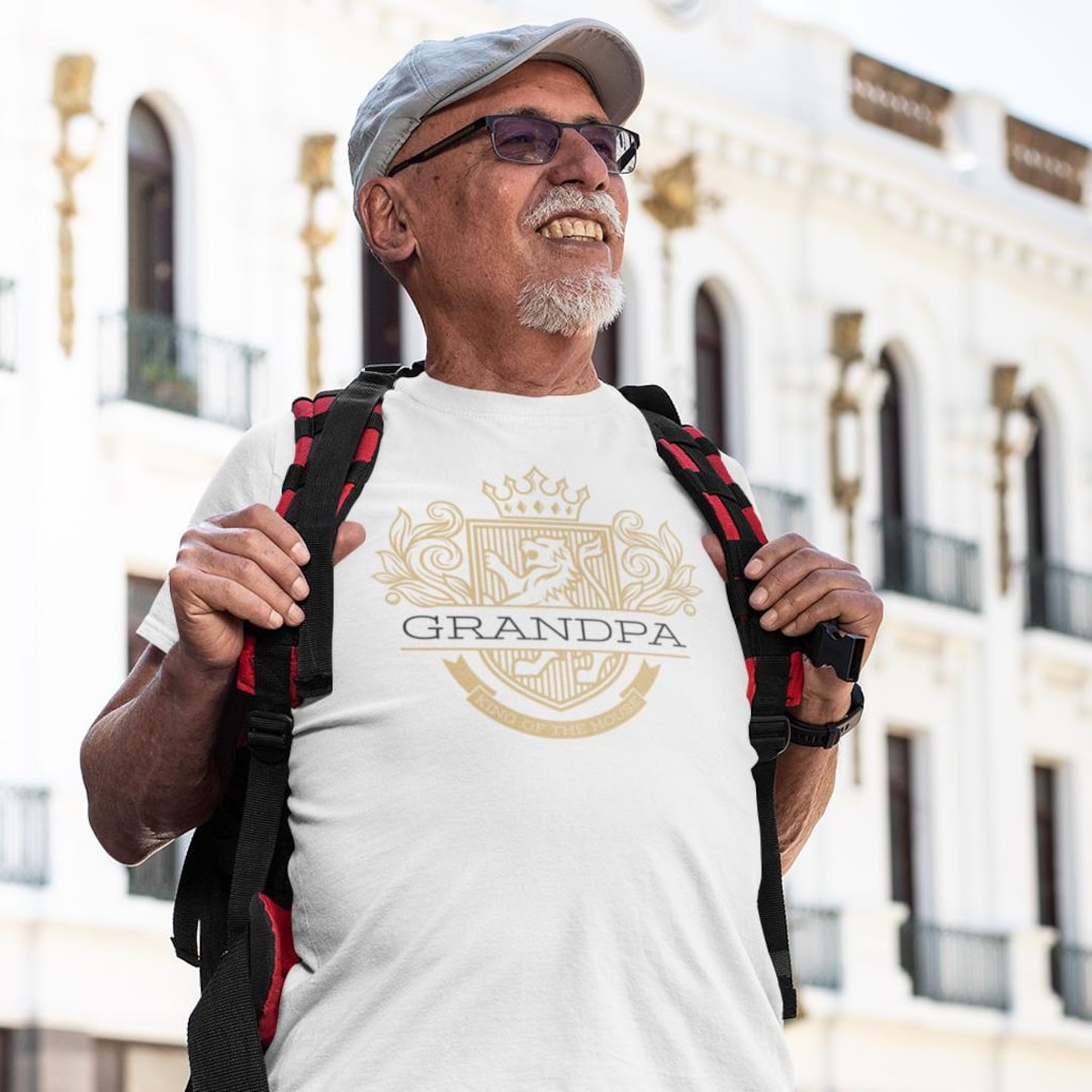 Grandpa - King of the House Royalty Emblem Lion, Crest, Shield Logo T ...
