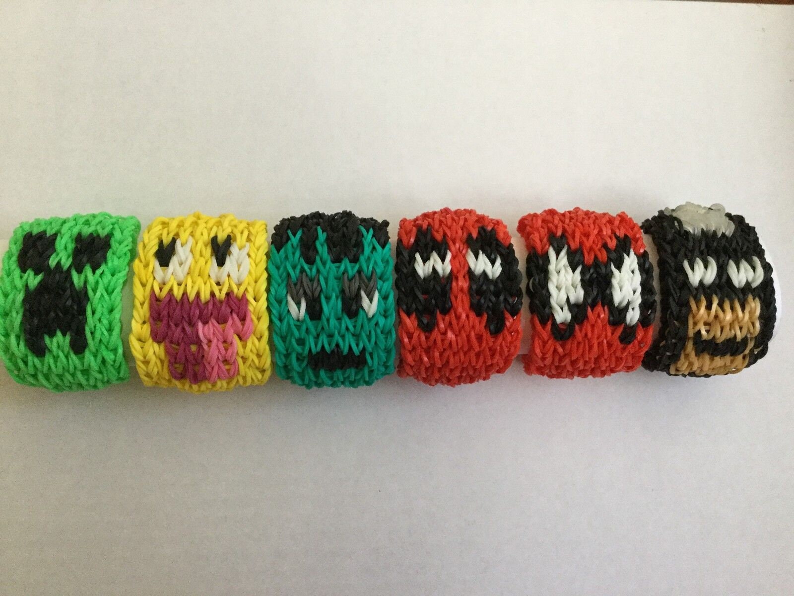 Rainbow Loom Minecraft Bracelet