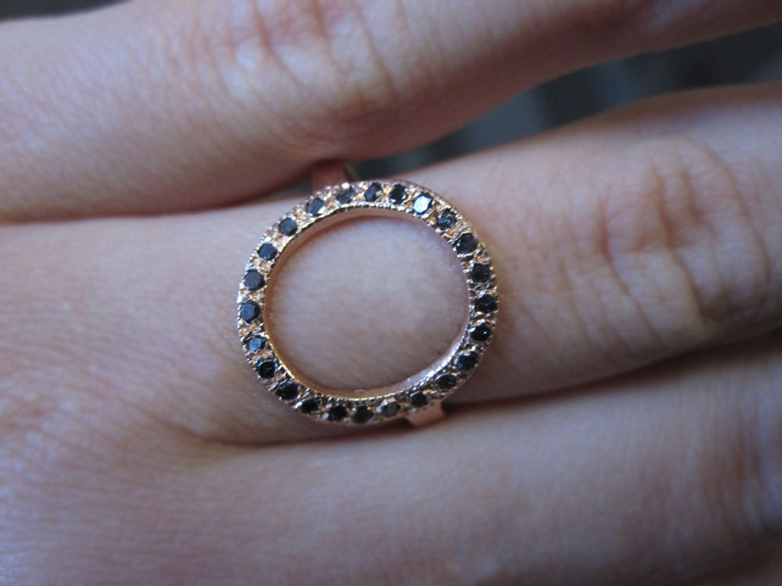14K Gold Open Circle Ring With Black Diamonds 6J7955 - Etsy