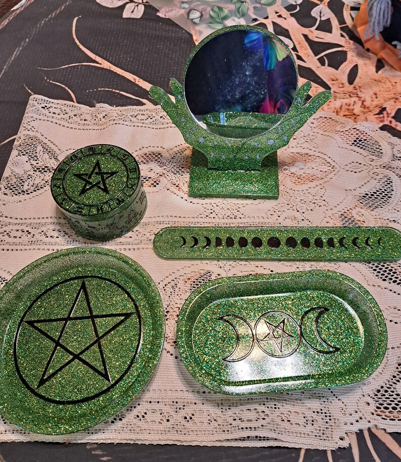 Etheral Emerald Altar Set - Etsy