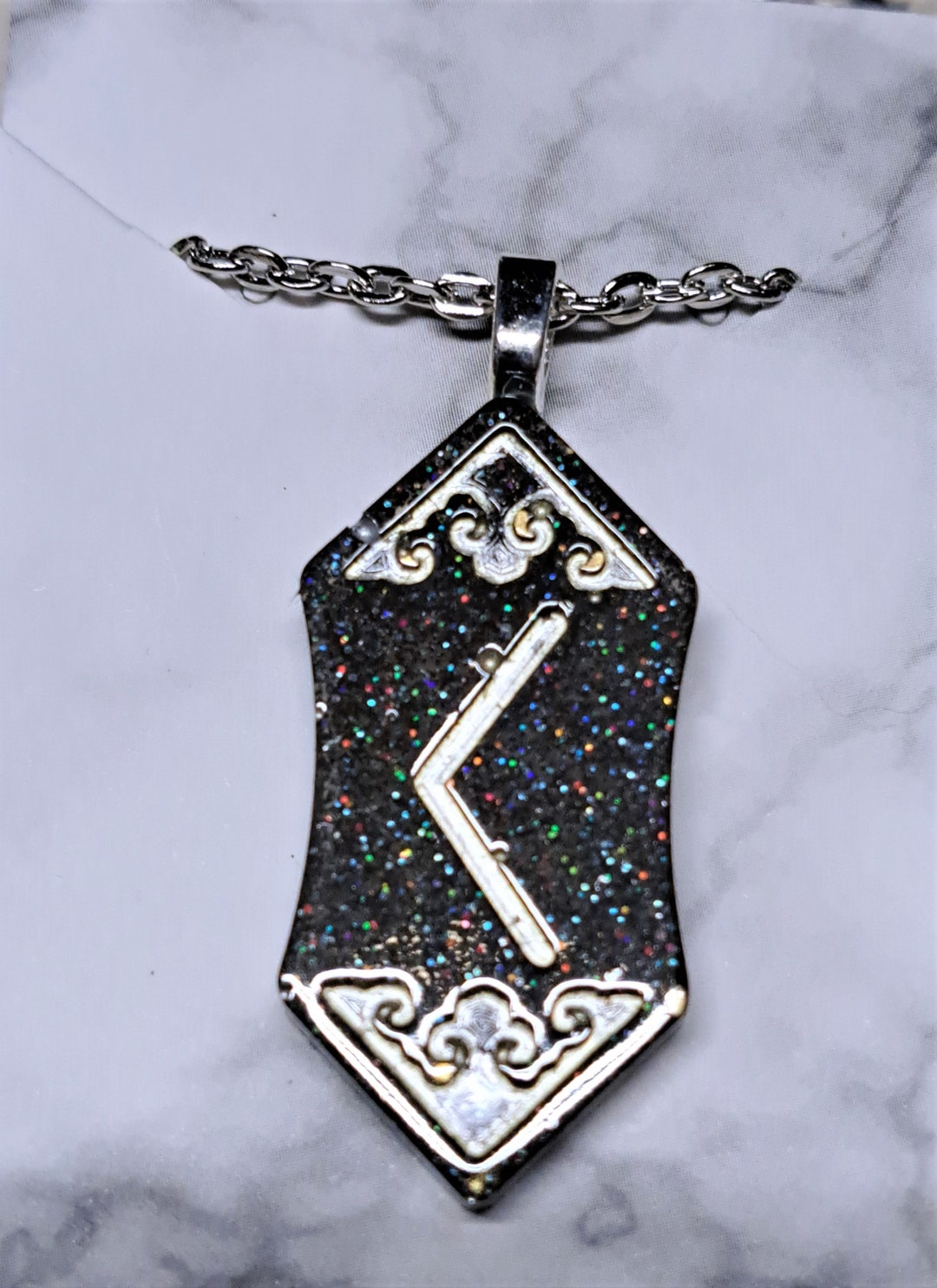 Kenaz Rune Pendant Necklace - Etsy
