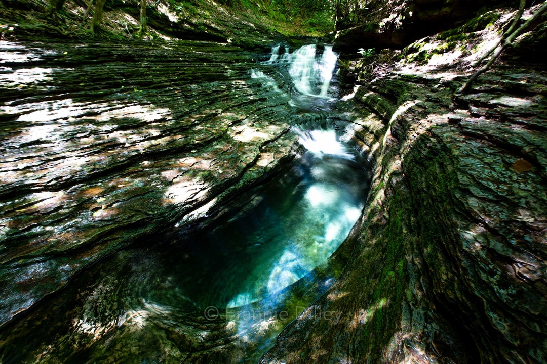 Devil's Bathtub,devils Fork Loop Trail,waterfall,tropical Blue Water ...