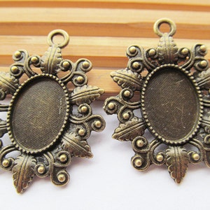 Antique Silver Tone/antique Bronze Oval Flower Leaf Base - Etsy