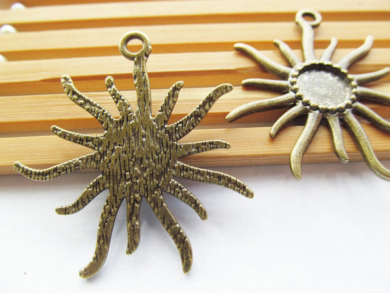 Antique Silver Tone/antique Bronze Sun Base Setting Tray Bezel Pendant ...