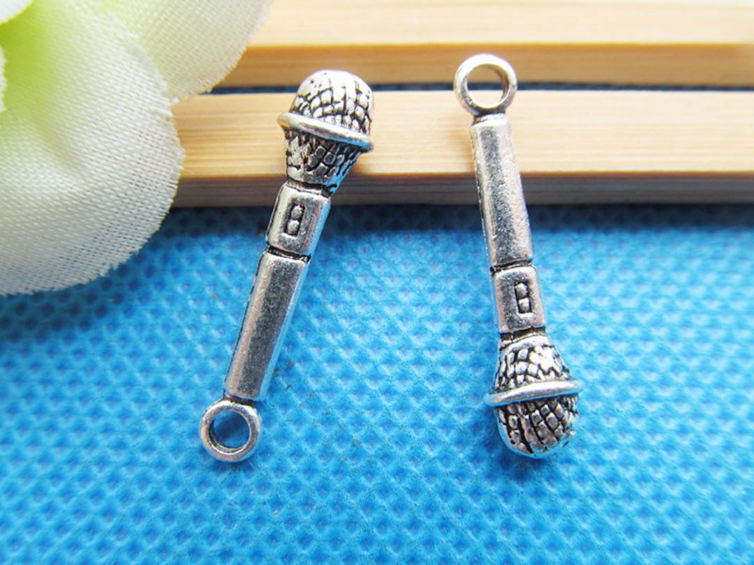6.46mmx26.55mm Filigree Antique Silver Tone Microphone Music Pendant ...