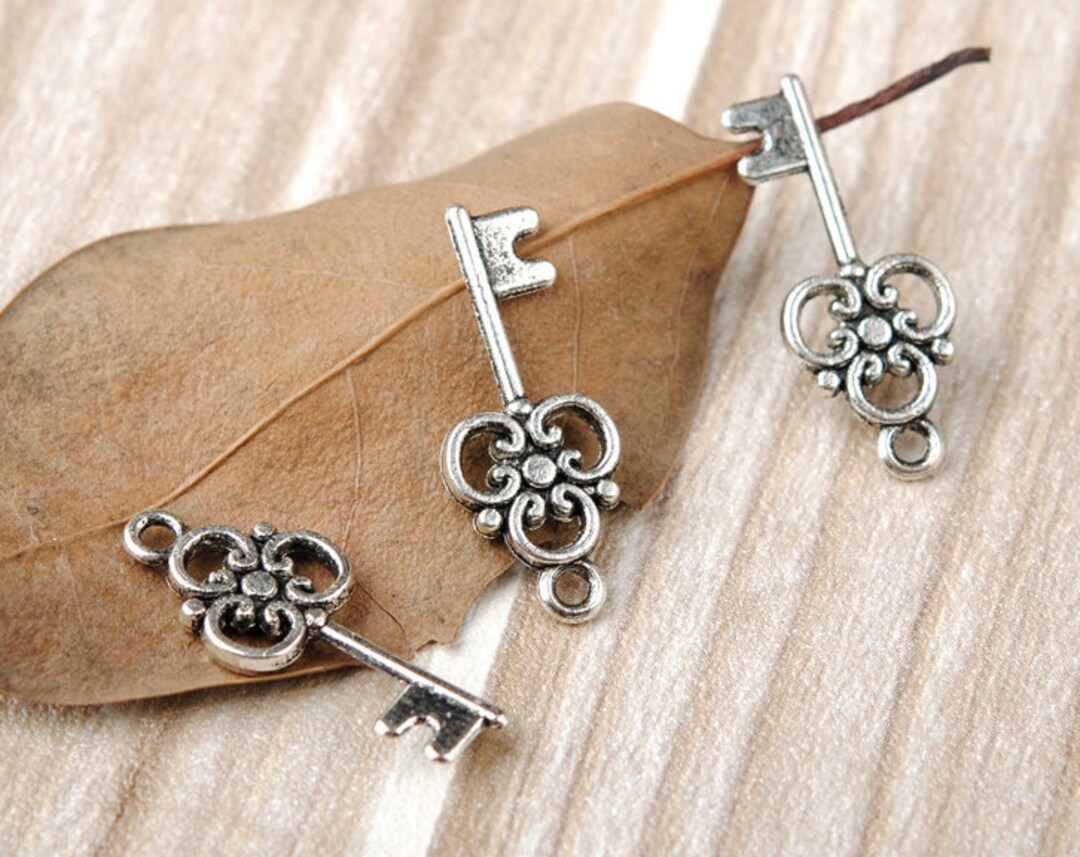 10mmx25mm Antique Silver Tone Key Pendant Charm/finding,diy Accessory ...