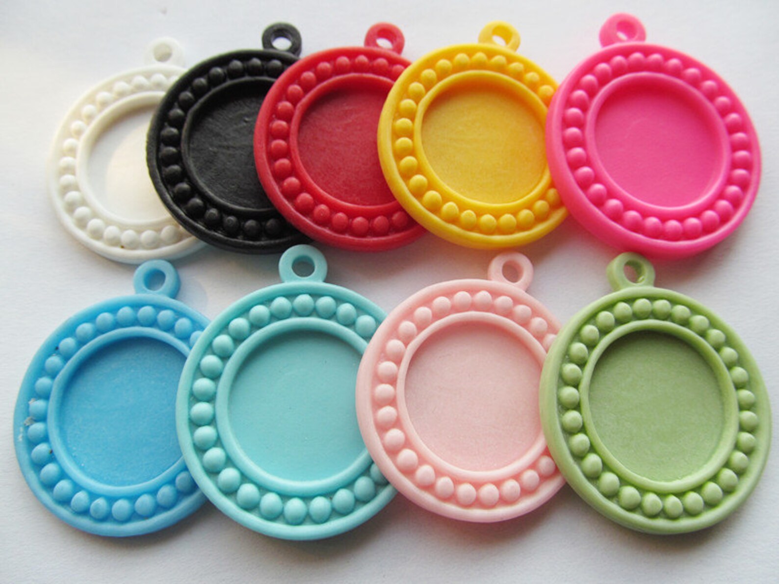 9 Colors Round Classic Flatback Resin Charm Findingfiligree - Etsy