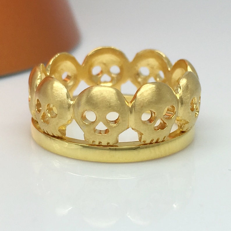 Solar Flare Skull Ring, Skull Ring Women, Skull Engagement Ring, Gold ...