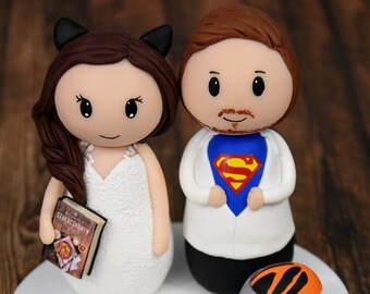 Book Lovers Cake Topper - Etsy