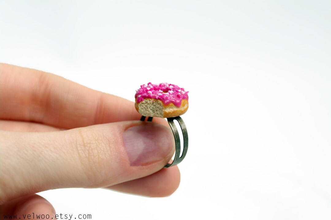 Donut Ring, Realistic Miniature Doughnut Ring With Sprinkles and ...