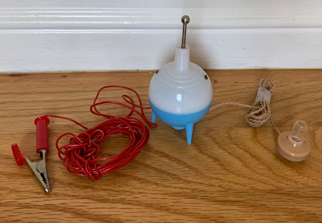 Vintage 1960s Sputnik Toy Crystal Transistor Radio Receiver - Etsy