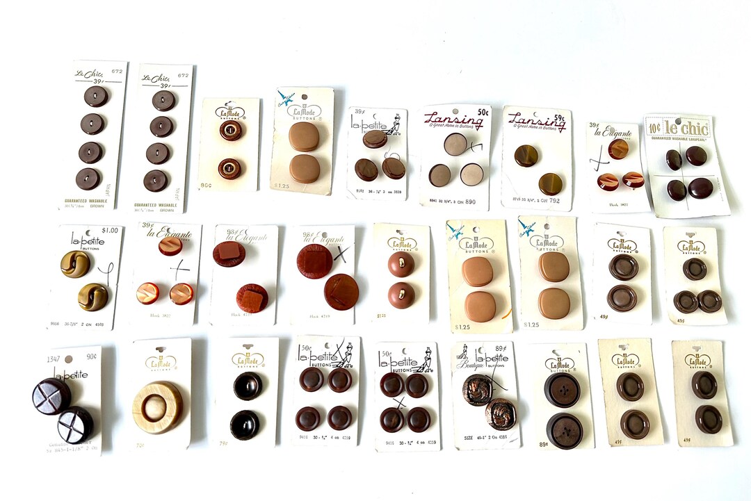 Vintage NOS Lot of 27 Brown/rust Buttons on Original Cards-lansing, Le ...