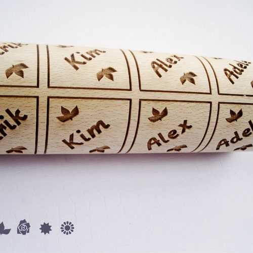 Personalized Rolling Pin With NAMES and Symbol. up to 16 - Etsy
