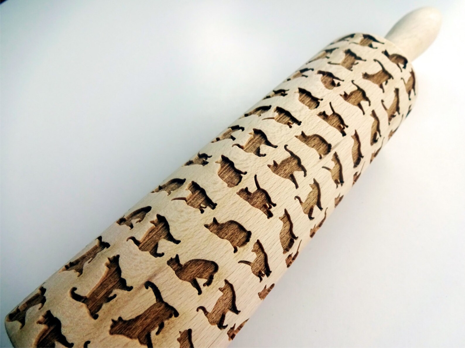 Cats Embossing Rolling Pin: Engraved Beech Wood Dough Roller for Cat ...