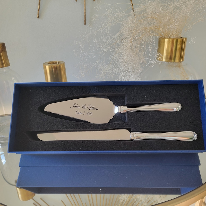 Wedding Cake Server - Etsy