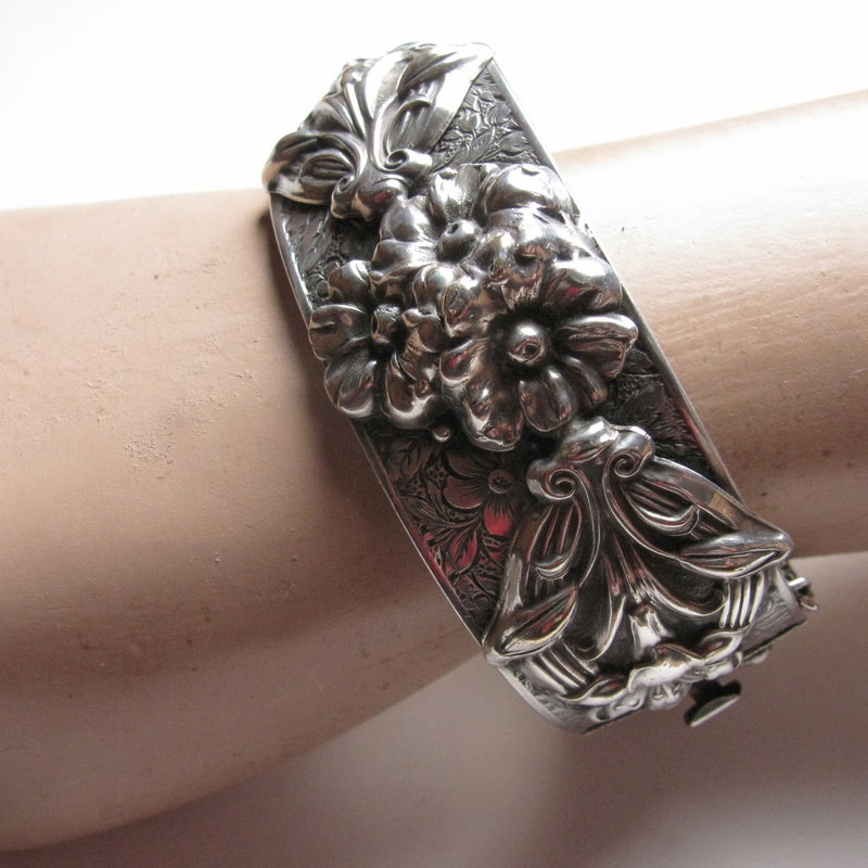 Repousse Bracelet - Etsy