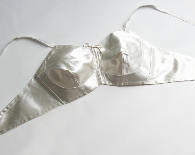 Vintage 1940s Satin Bullet Bra With Elastic Closure - Etsy