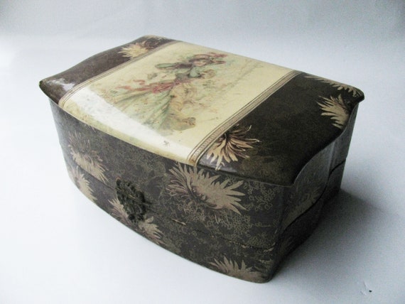 Vintage 1890s Celluloid Box depicting a fashionable w… - Gem