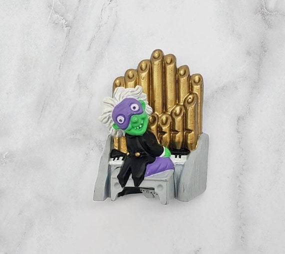 1990 Hallmark Phantom Organ Player Halloween Pin/Vint… - Gem