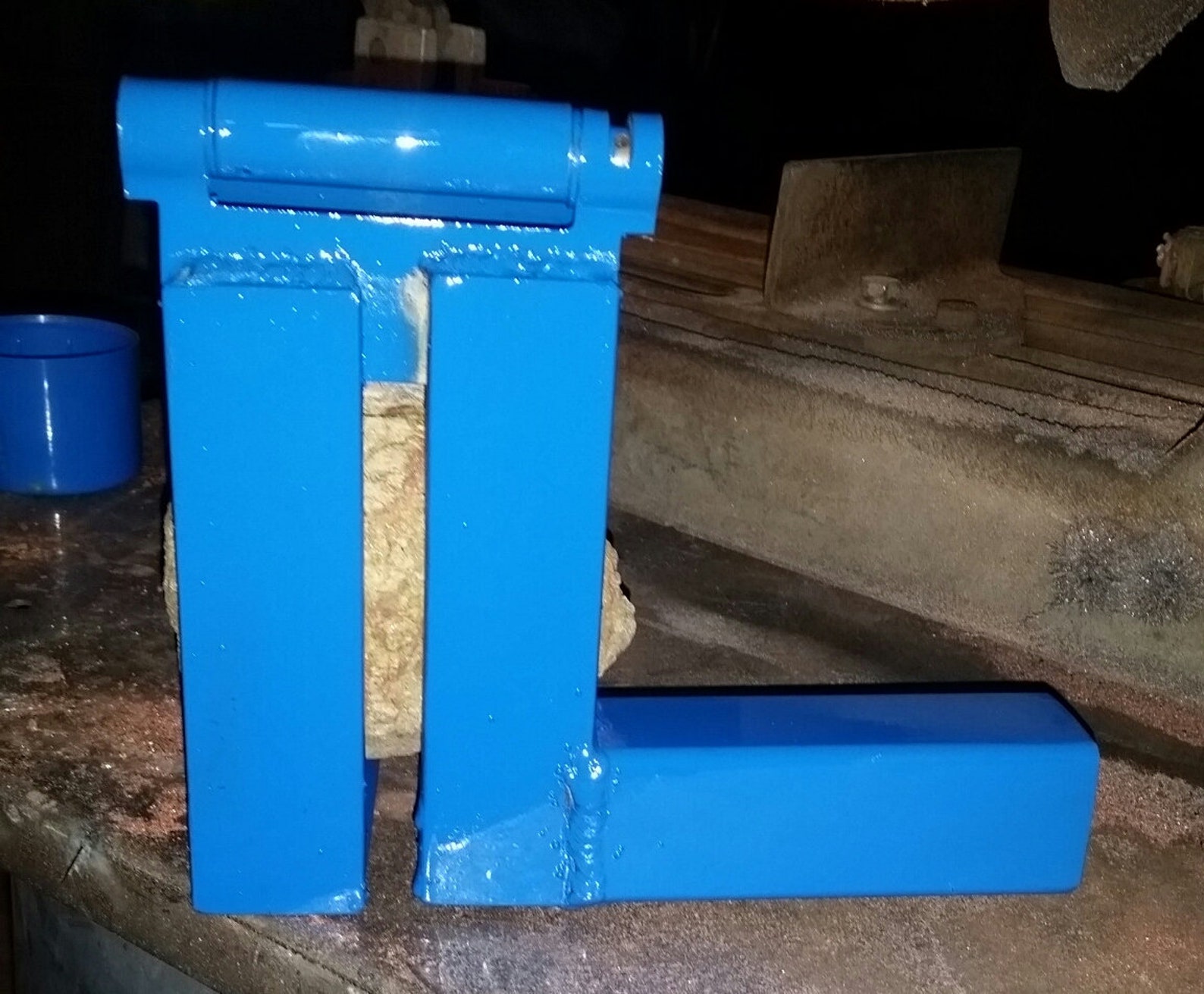 GEODE / THUNDEREGG Rock Clamp - for Slab & Rock Saw's - Etsy