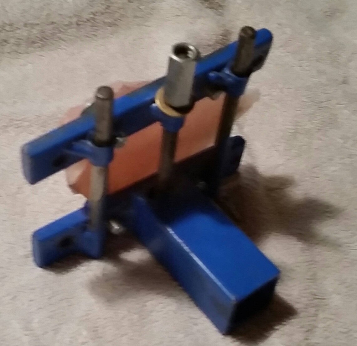 Small Rock Clamp for Slab Saws - Holds End Cuts or Hard to Hold Rocks ...