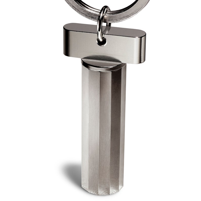 Cielo Pill Holders Designer Pill Case Keychain Pill Holder for Medicine ...