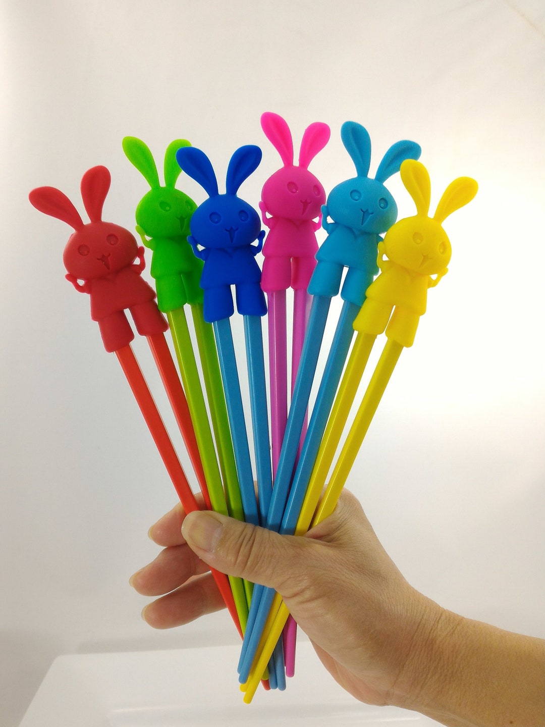 Kids Chopsticks. Fun, Easy to Use, Makes Learning Exciting for Young ...