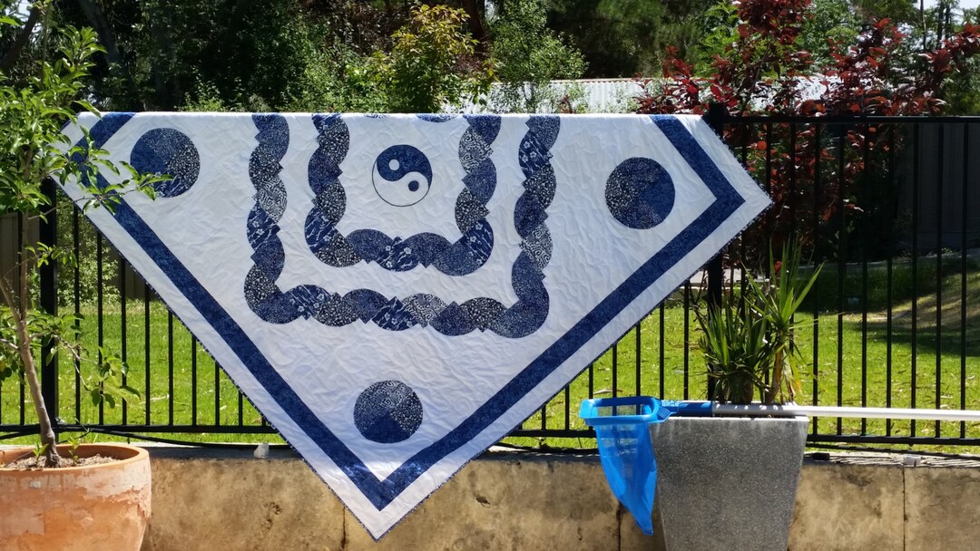Yin and Yang Queen or Large Double Size Quilt or Bedspread - Etsy