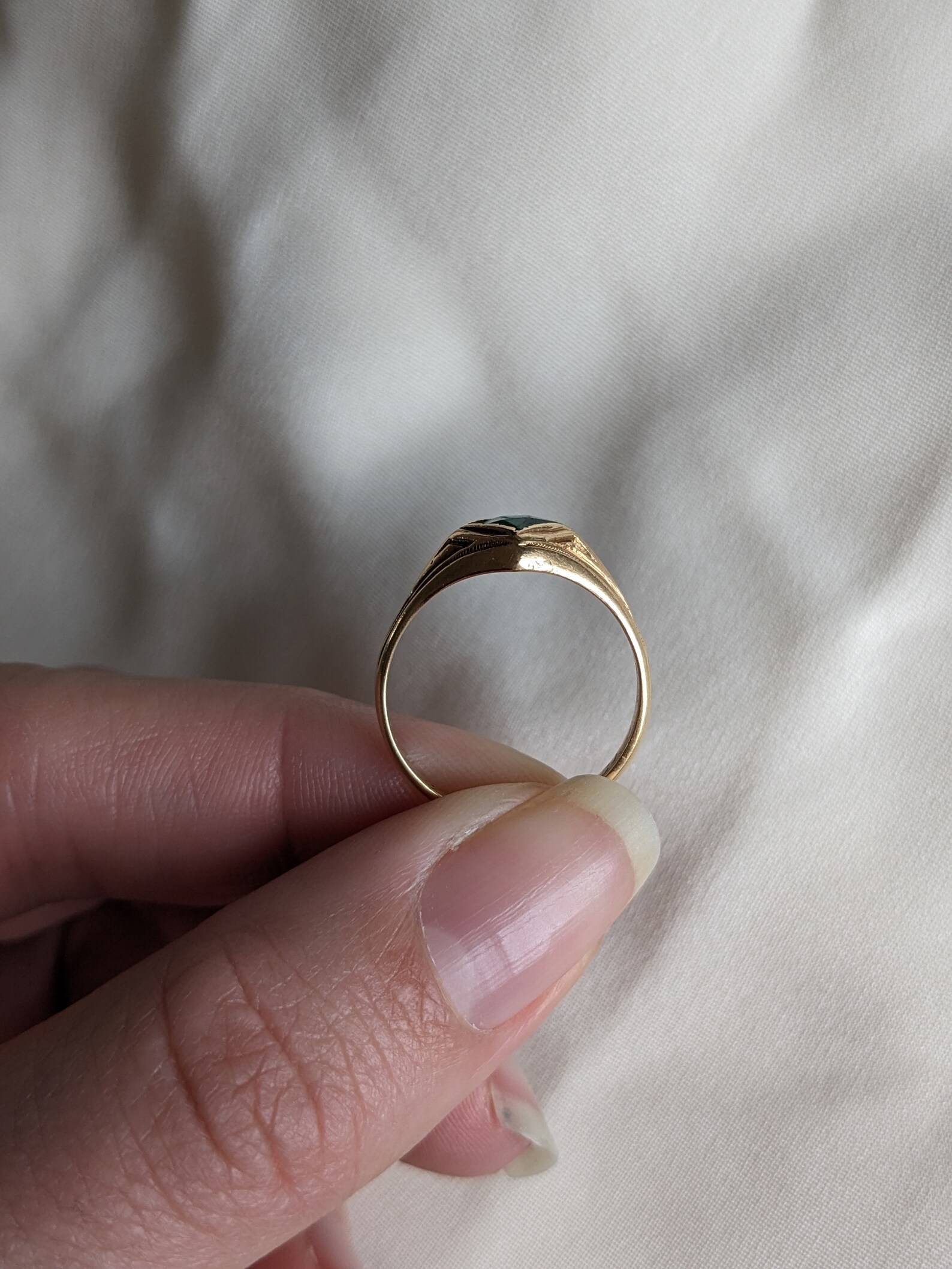 Beautiful Antique Signet Ring in 18k Gold With Green Paste Stone - Etsy