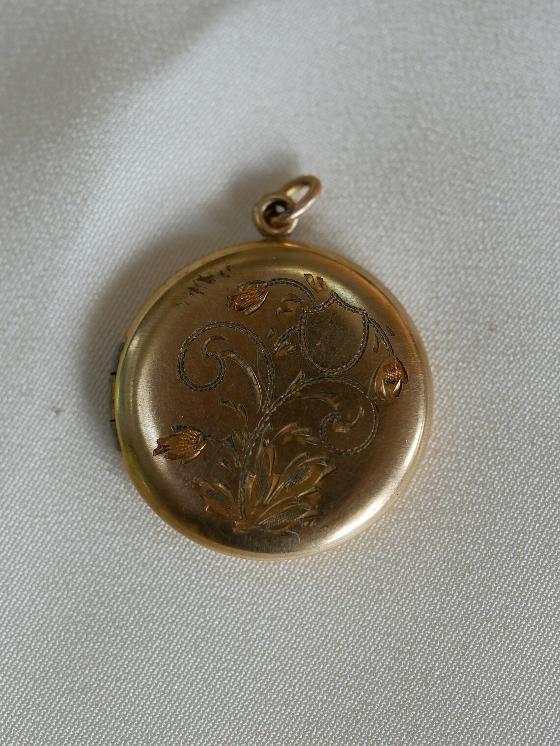 Vintage Round Gold Filled Locket - Etsy