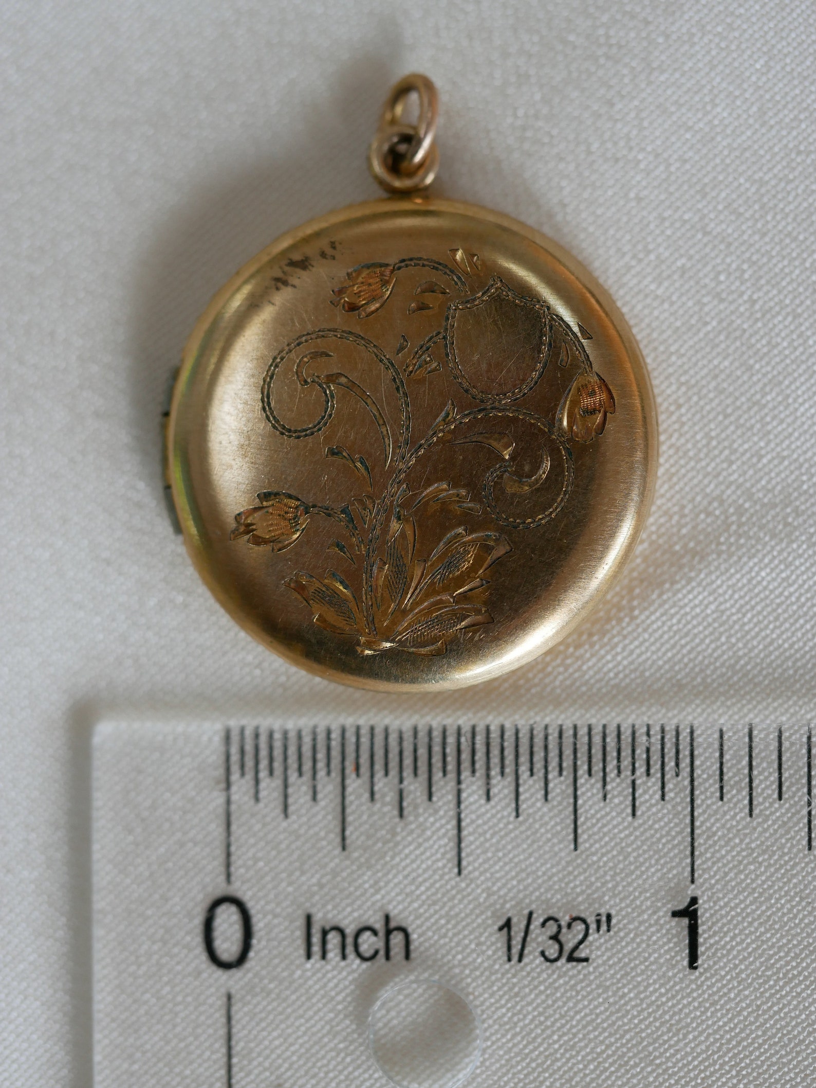 Vintage Round Gold Filled Locket - Etsy