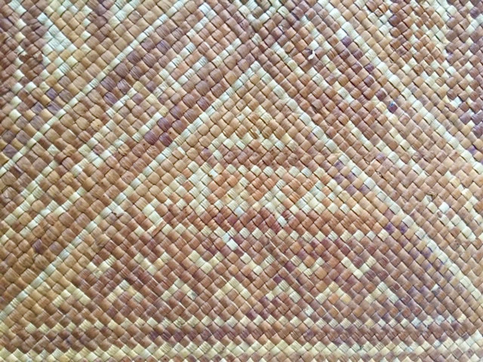 Sumatra Plaited Rattan Ceremonial Lampit Decorative Mat, Natural ...