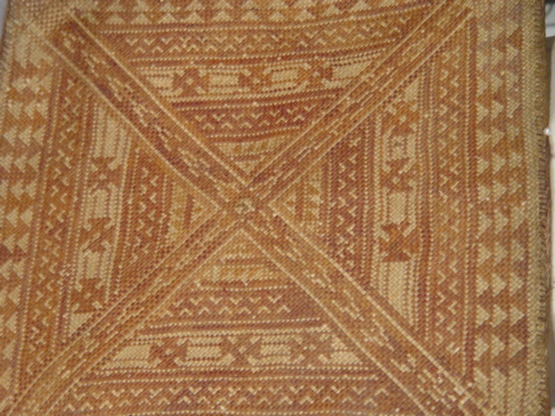 Sumatra Plaited Rattan Ceremonial Lampit Decorative Mat, Natural ...