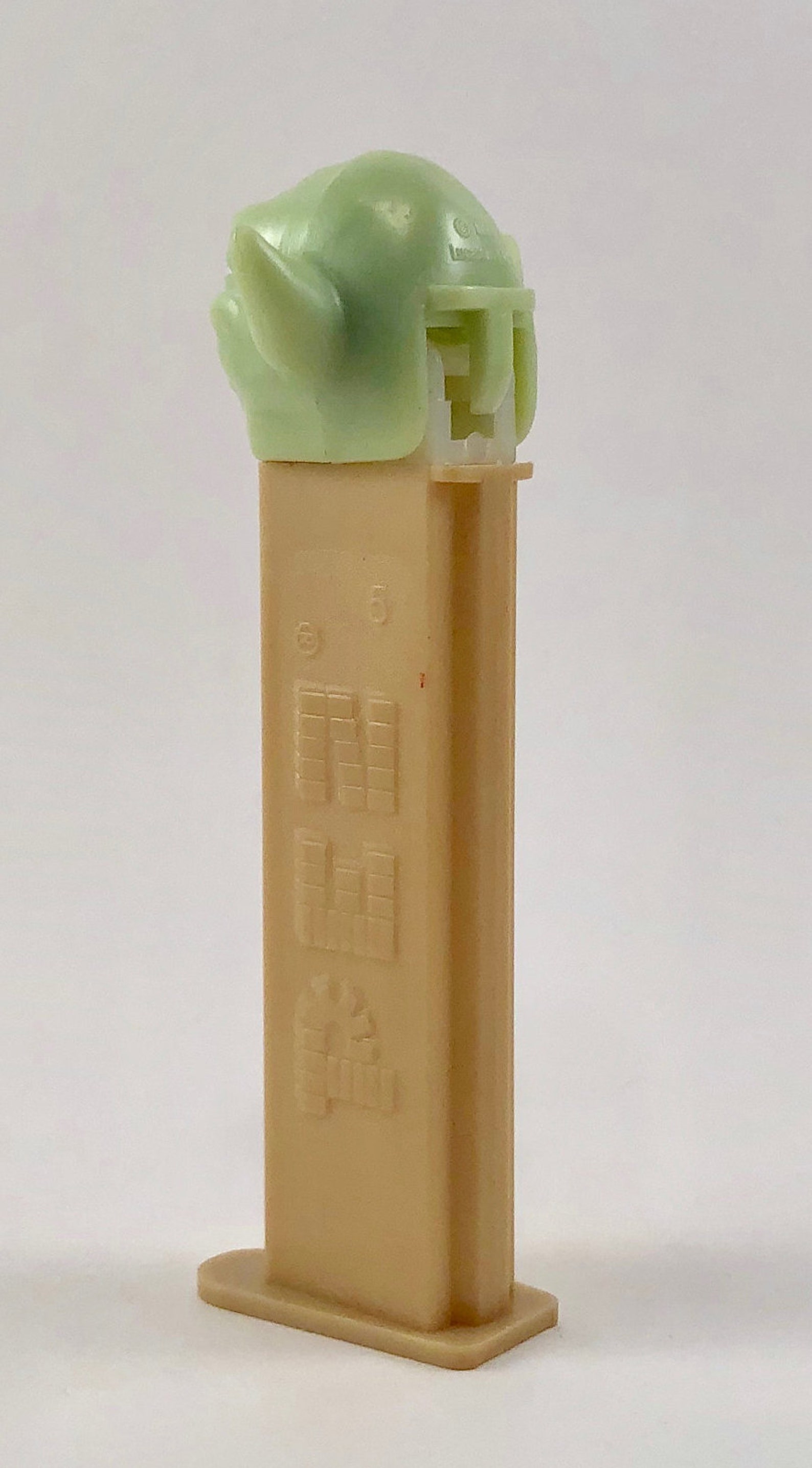 Vintage 1997 Star Wars Yoda With Feet Lucasfilm Ltd Slovenia Pez ...