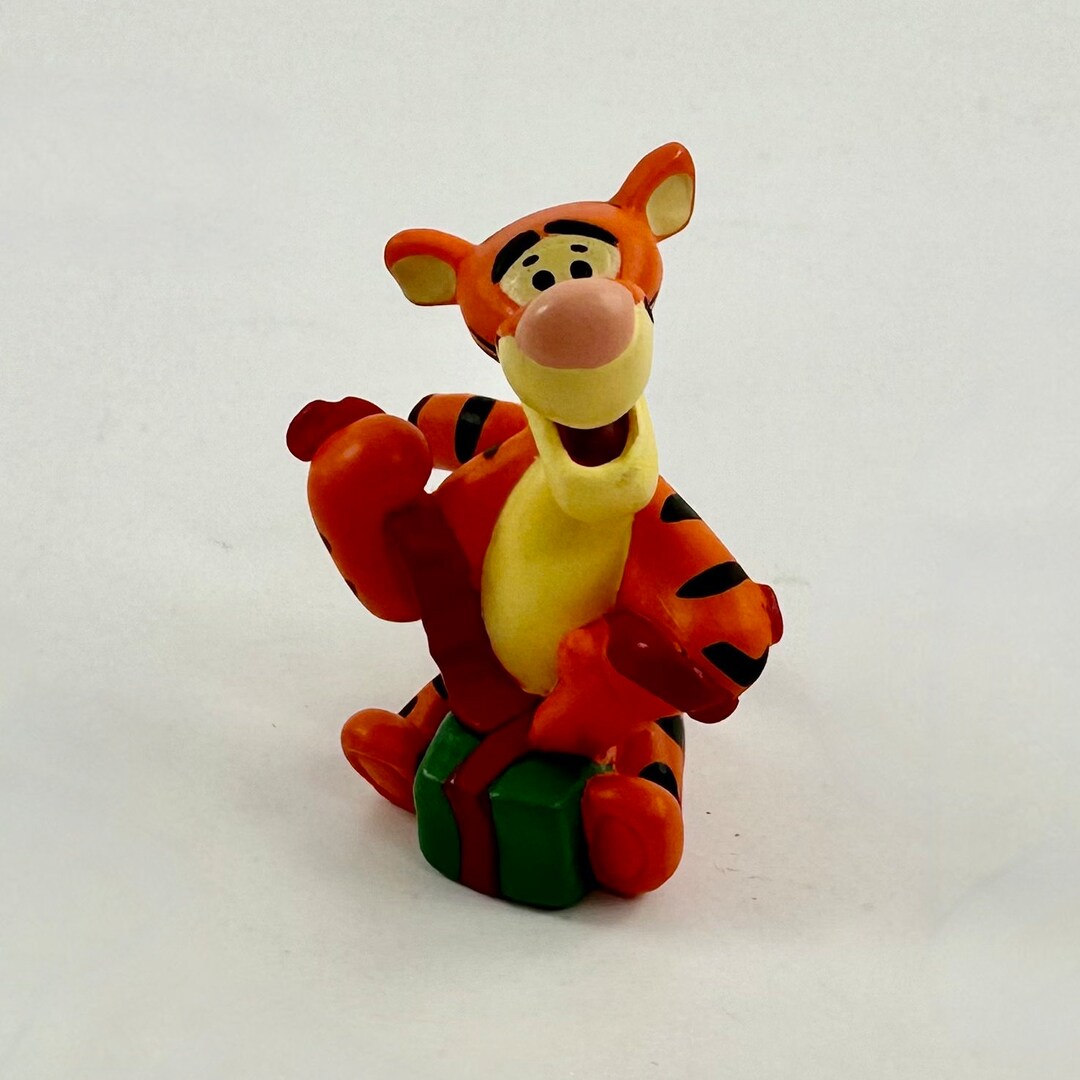 Vintage 1999 Hallmark Merry Miniatures - Christmas at Pooh's House ...