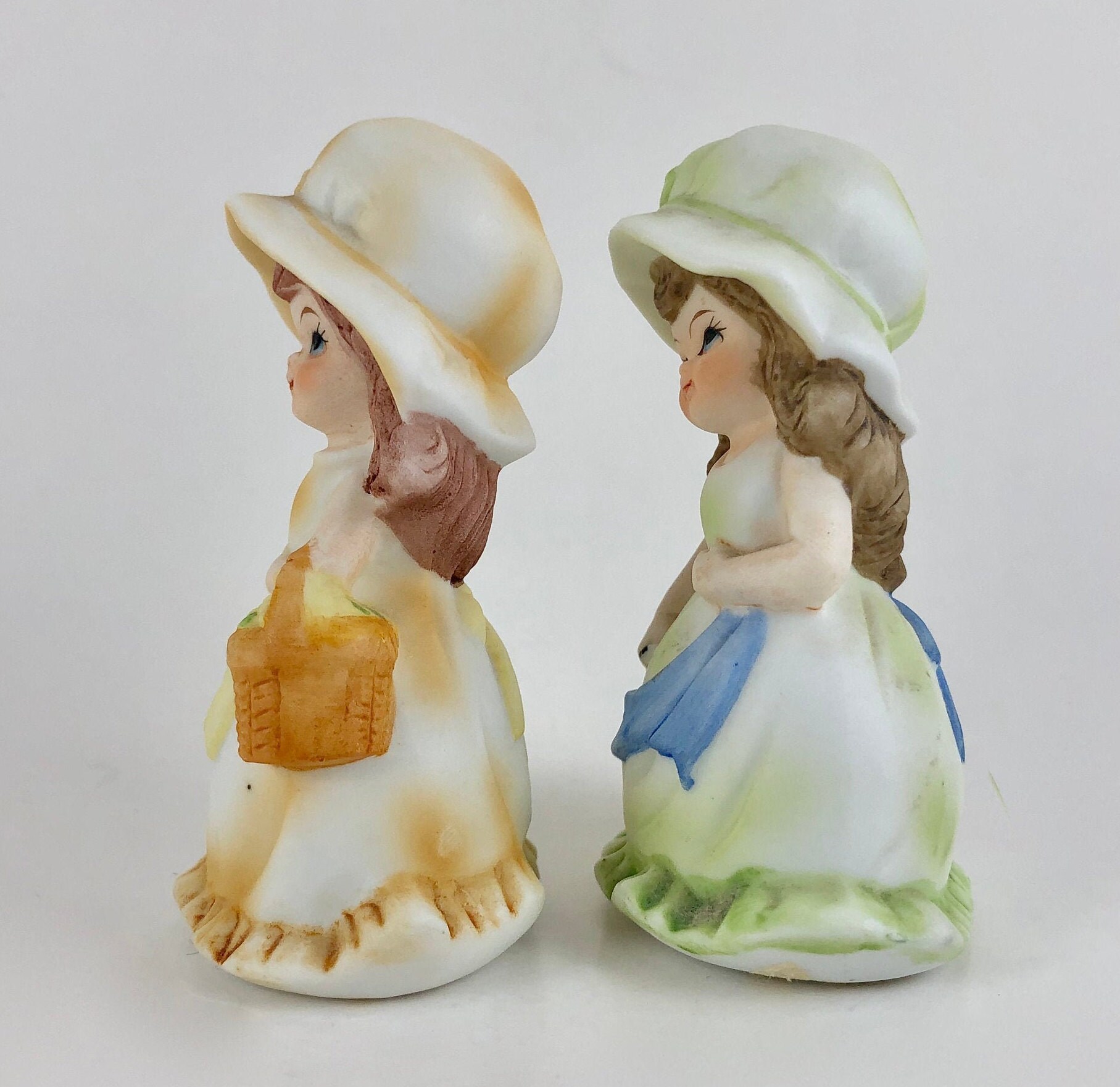 Vintage 1980s Two Girls in Springtime Bonnets Porcelain Figurines - Etsy